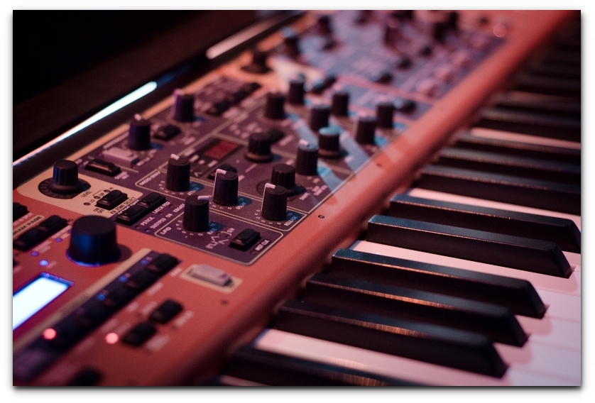 The Best Free Audio Sample Packs For EDM